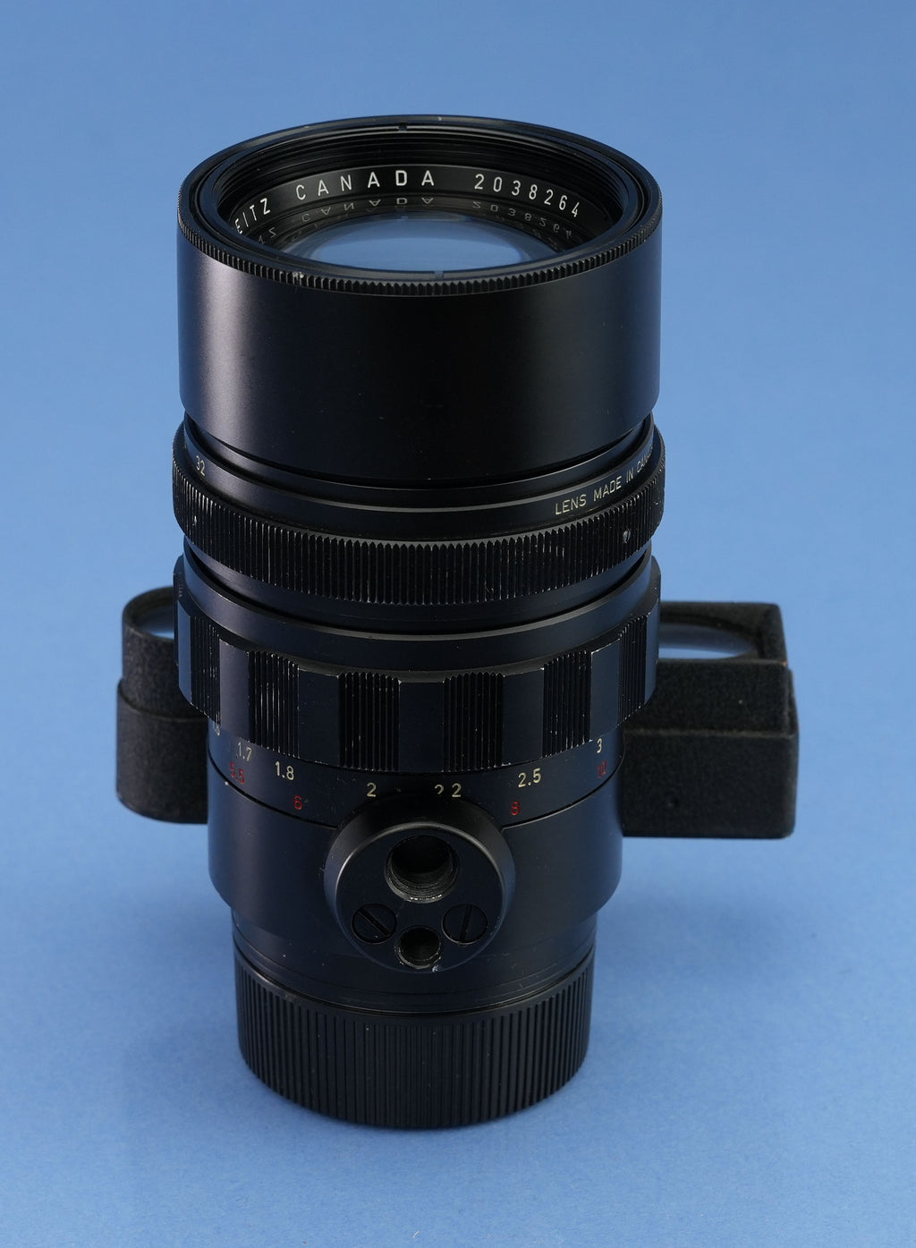 LEICA 135MM ELMARIT F2.8 M LENS W/EYES CANADA 11827 +CAPS +14161 RED S ...